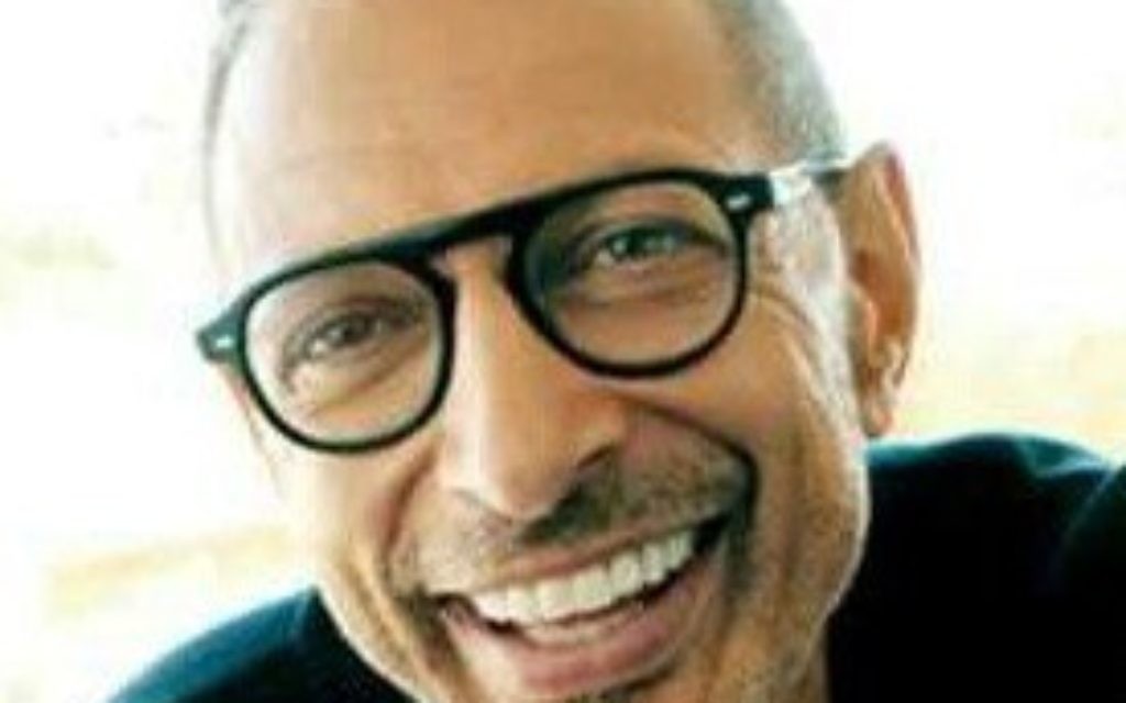 Actor Jeff Goldblum rejoins cast for Jurassic World sequel | Jewish News