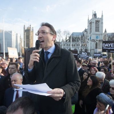 Rabbi Danny Rich sworn in as Mayor of Barnet - Jewish News