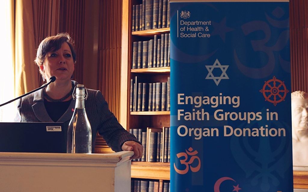 Health minister appeals to faith groups for more organ donors | Jewish News