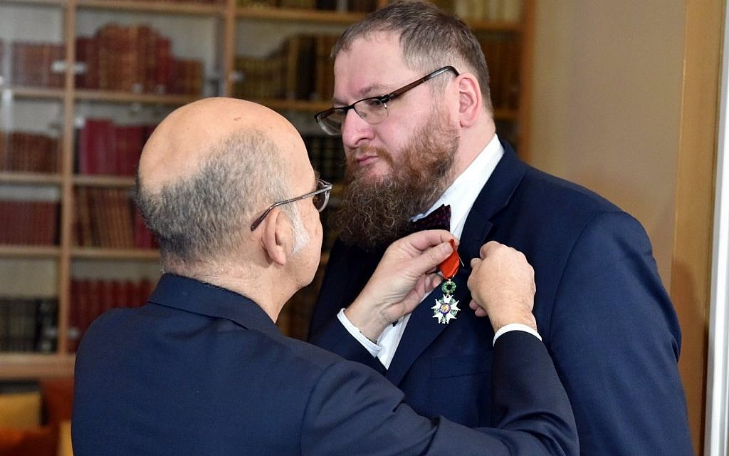 Auschwitz Museum director awarded highest honour from France - Jewish News