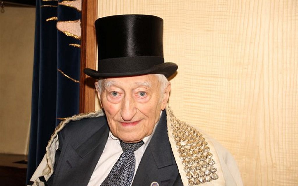 Tributes paid to community hero and war veteran Jack Lewis, who dies at ...