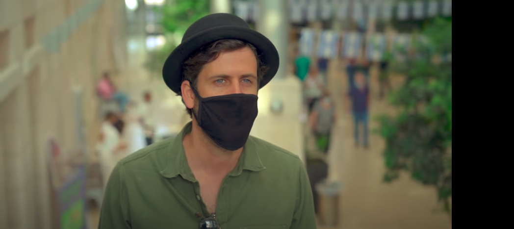 Israeli singer who adapted Hebrew prayer into viral song featured in ...