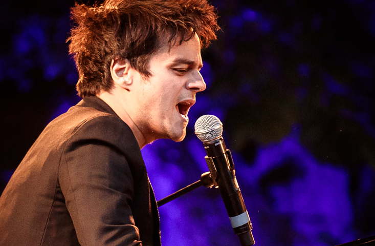 Song by Jazz star Jamie Cullum, which channels Jewish heritage, wins ...
