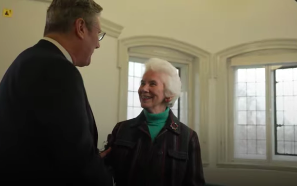 WATCH: Keir Starmer meets Holocaust survivor Eva Clarke BEM | Jewish News