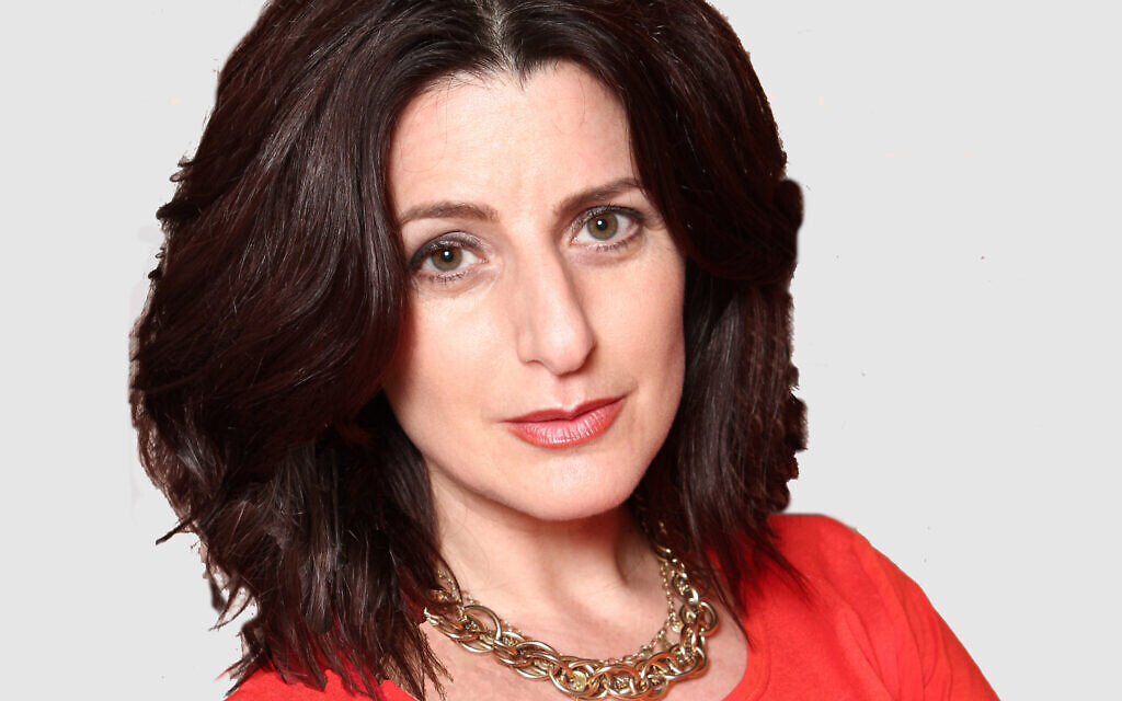 Board apologises for deleted tweet labelling journalist an ‘a**hole ...