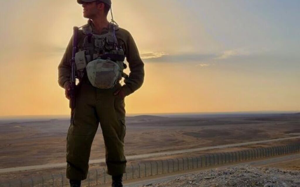 British-Israeli among 120 'outstanding' soldiers honoured by President ...