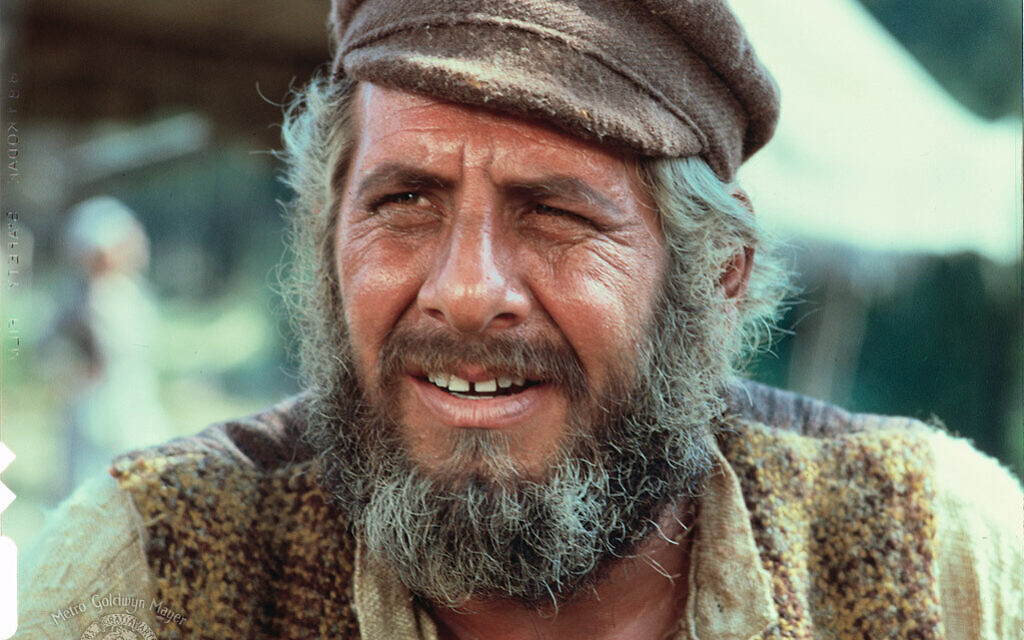 A tribute to Chaim Topol by his daughters - Jewish News