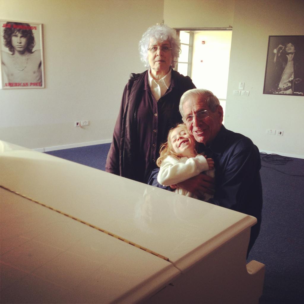 A tribute to Chaim Topol by his daughters - Jewish News