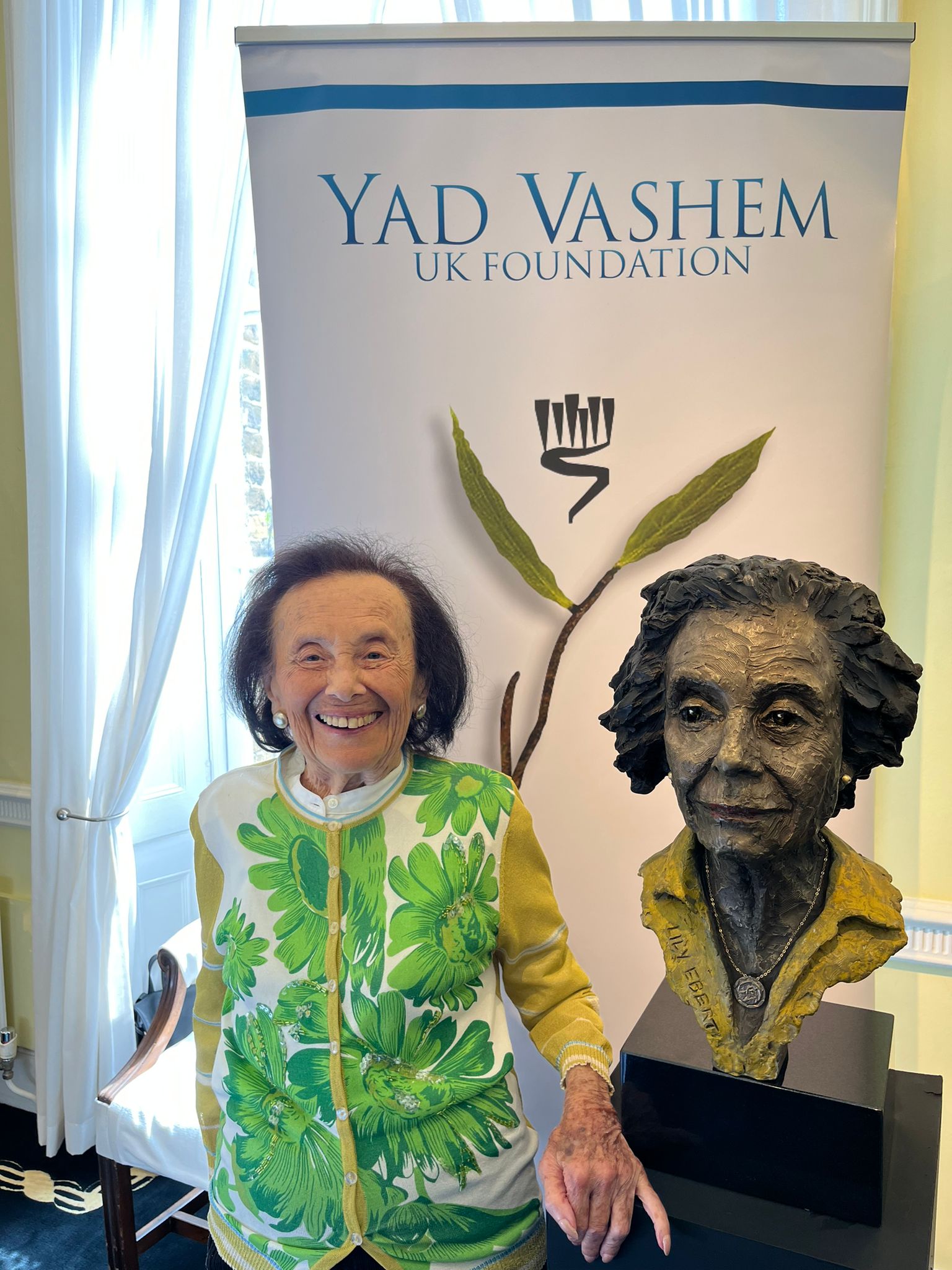 Watch as the extraordinary sculpture of Holocaust survivor Lily Ebert ...