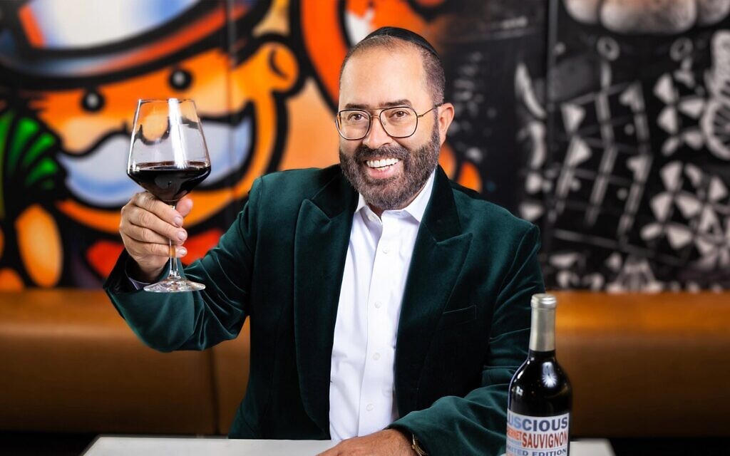 New kosher restaurant has £137 gold-plated burger on the menu - Jewish News