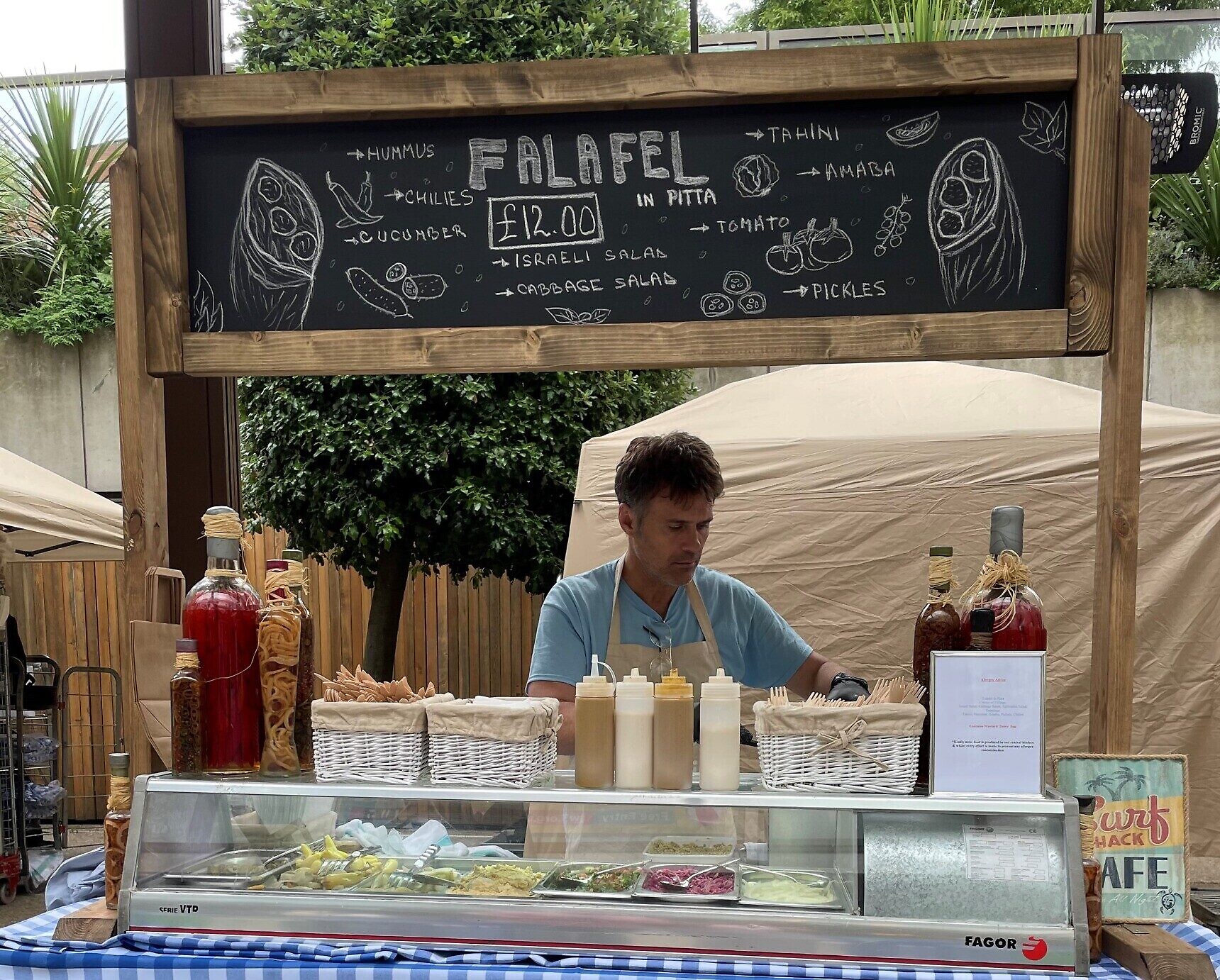 Life's a beach at JW3 with a milky pop up - Jewish News