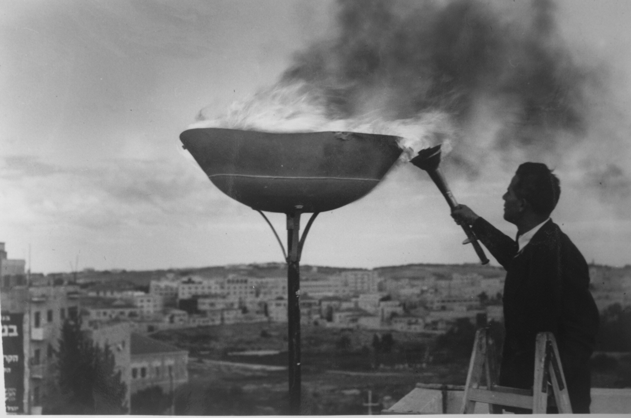 Rare historical photos of Chanukah celebrations in Israel - Jewish News