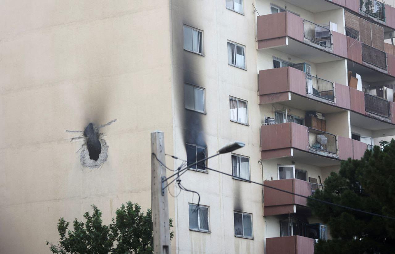 Iran has launched six missiles toward US bases in Qatar, Axios's Barak ...