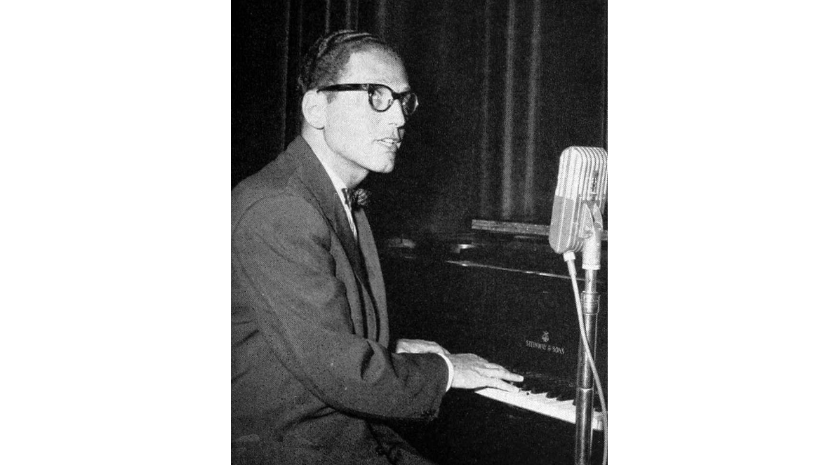 Tom Lehrer, Jewish-American satirical comedic songwriter, dies at 97 ...
