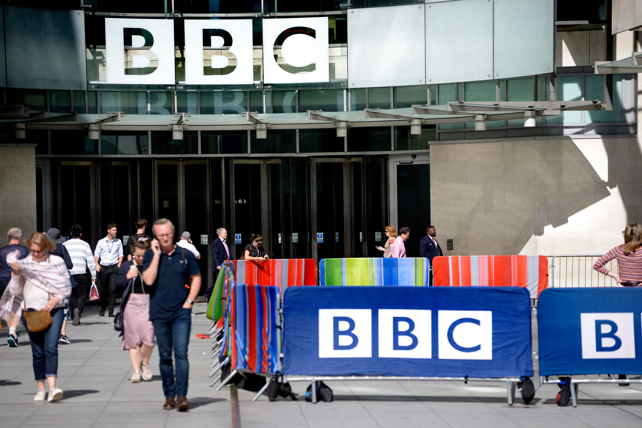 UK government advises against all travel to Israel - Jewish News