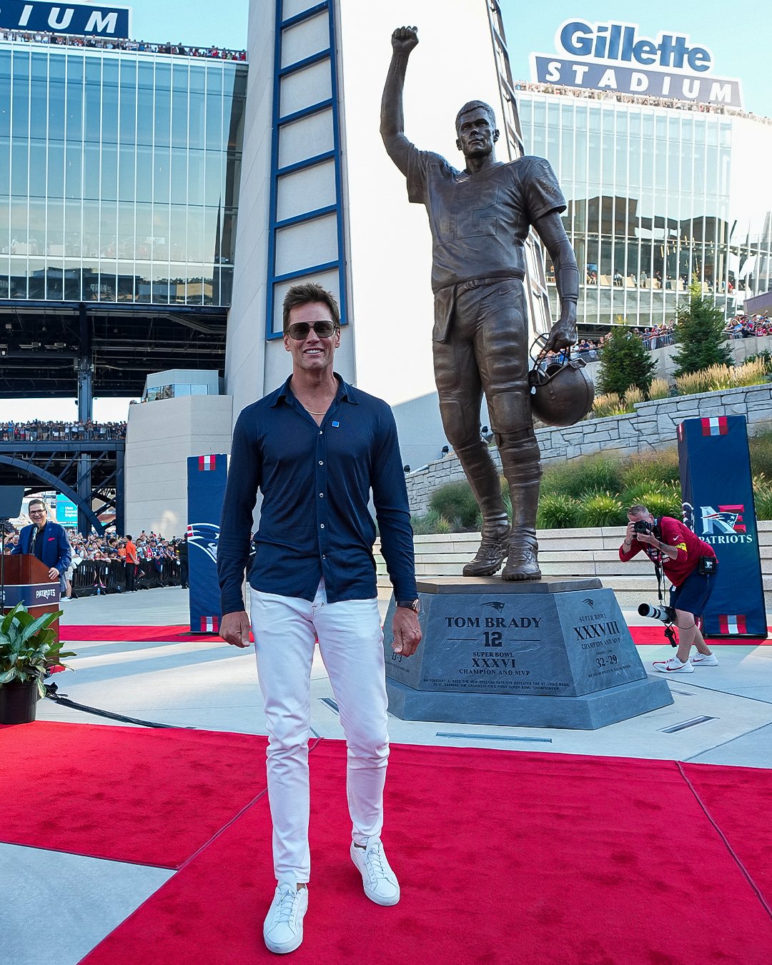 Tom Brady statue unveiled as NFL legend backs campaign against ...