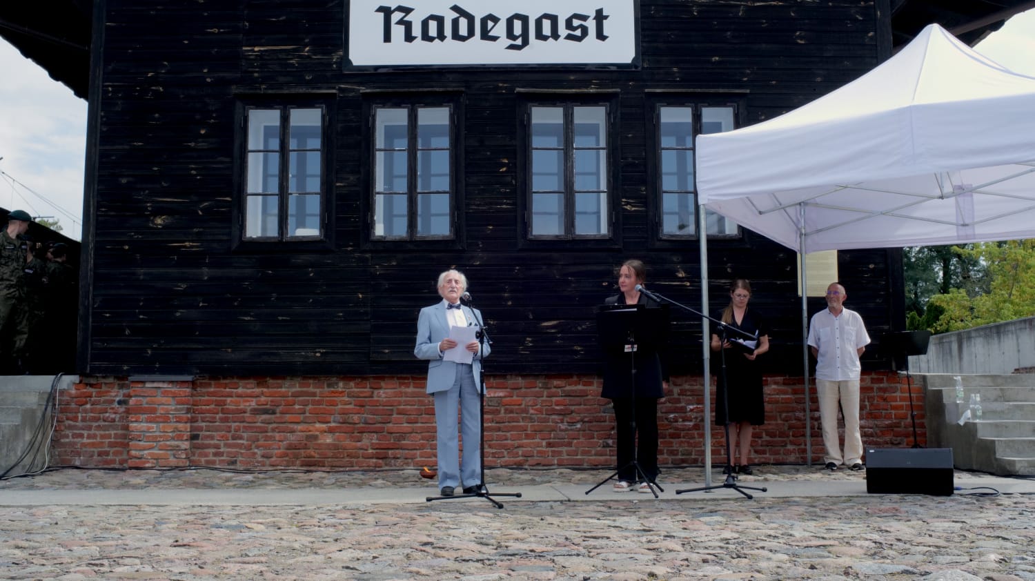 Victims of Łódź Ghetto honoured on 81st anniversary - Jewish News