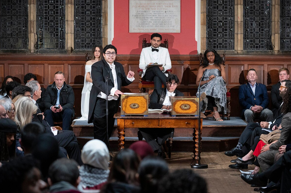 Oxford and Cambridge student leaders meet President Herzog on Pinsker ...
