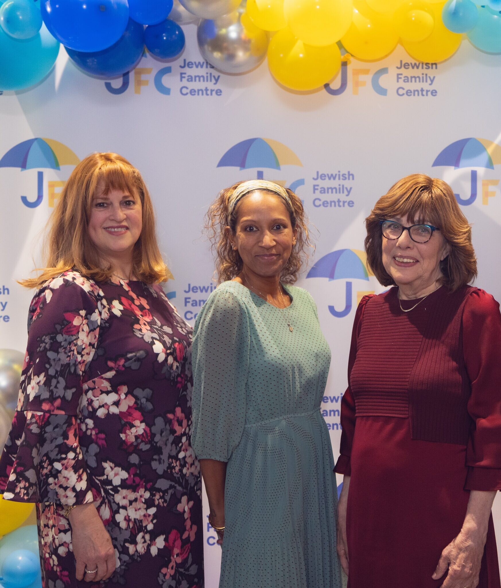 'A place simultaneously heimishe and heroic': Simon Schama headlines ...