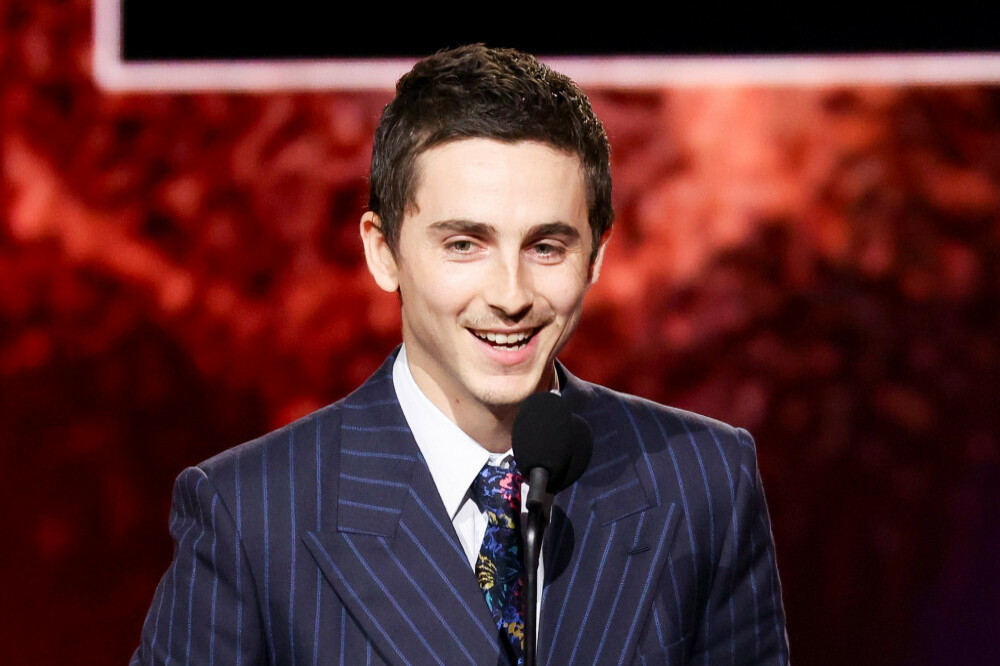 Pop star Este Haim marries former JFS deputy head boy in California ...