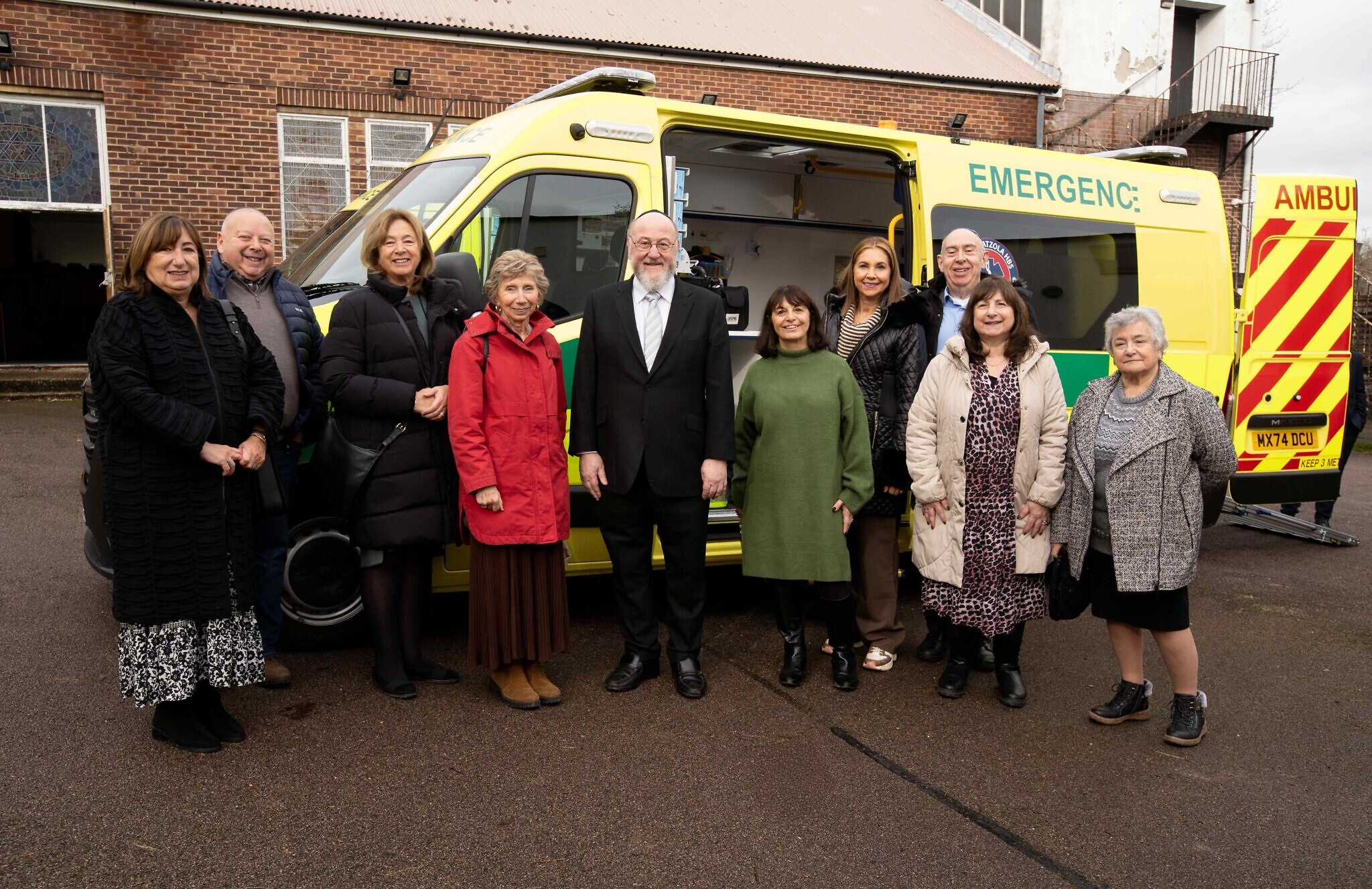 Chief Rabbi meets Bondi massacre hero during second community visit to ...