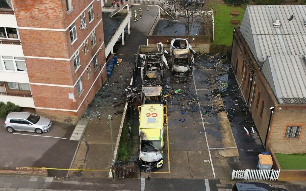 Two men arrested over Golders Green arson attack released on bail ...