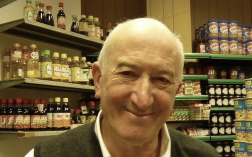 'Lord of Panzer's' Peter Vogl dies aged 82 - Jewish News